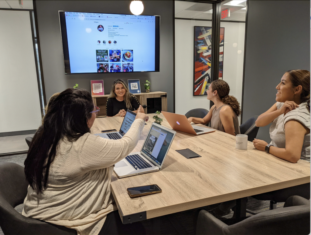 Social Media Training - Social Behavior